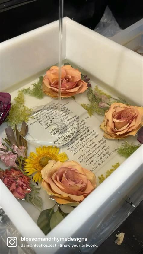 Turning Your Flowers Into Resin Art Artofit