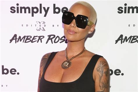 Amber Rose Just Got A Huge Forehead Tattoo Photo