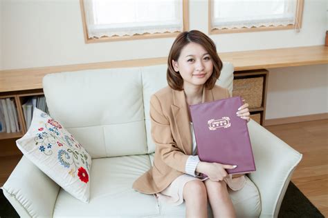 保険営業女子って不倫の傾向があるって本当？そのエピソードを紹介 美uses