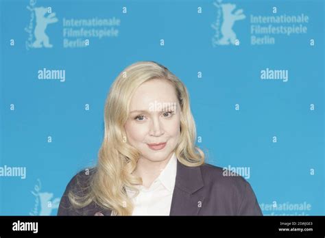 Anita Guo Philip Ettinger Mía Maestro Lucio Castro Gwendoline Christie Caroline Clark