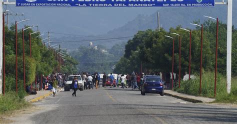 Small Town In Southern Mexico Hosts Thousands Of Migrants