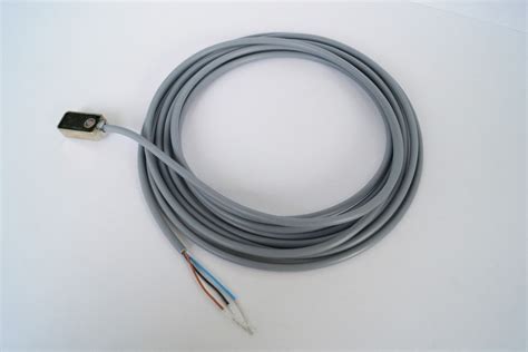 Inductive Analog Sensor E Initu9501
