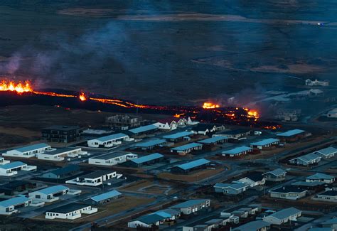 Lítil Virkni í Eldgosinu Víkurfréttir