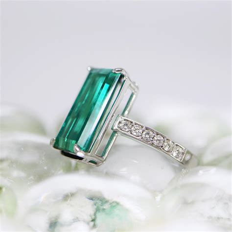 Igi 18k 517 Carat Tourmaline Antique Art Deco Style Engagement Ring