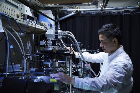 応用物理学科の特色