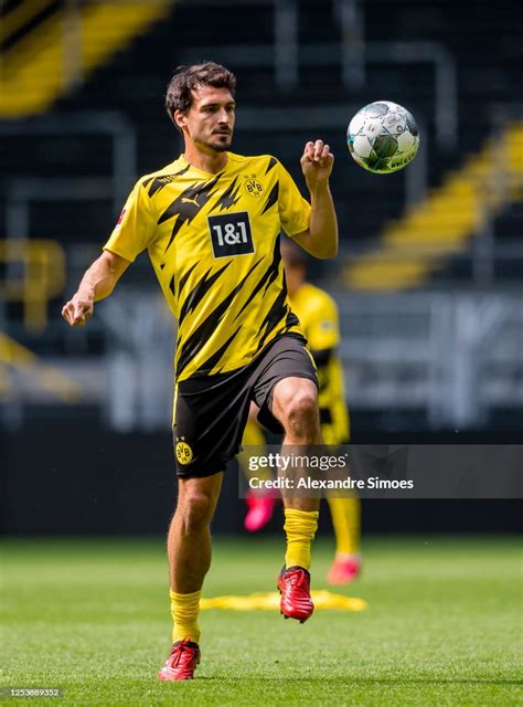 Mats Hummels Of Borussia Dortmund Is Seen During A Training Session