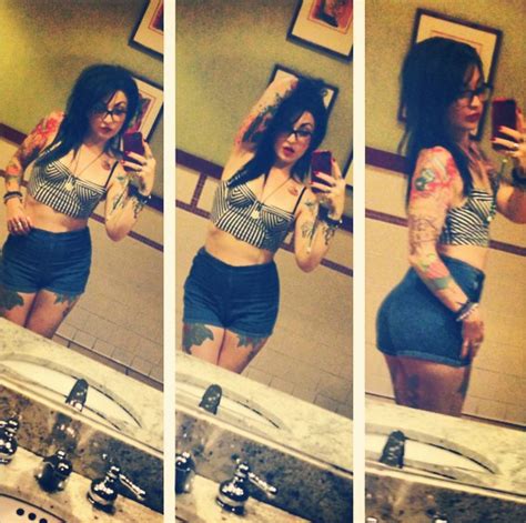 Velvet Szex Ők a legsikeresebb tetovált pornósok