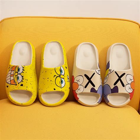 여성용 스폰지밥 네모팬츠 만화 슬리퍼 카와이 부드러운 바닥 미끄럼 방지 두꺼운 가정용 목욕 물고기 입 비치 슈즈 여름 Aliexpress