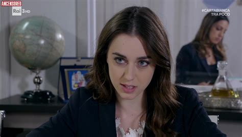 Naked Giulia Schiavo In A Place In The Sun