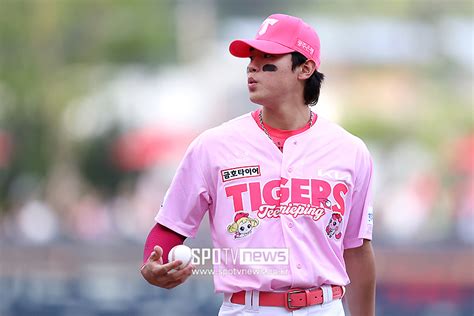 포토s 김도영 하츄핑 모델