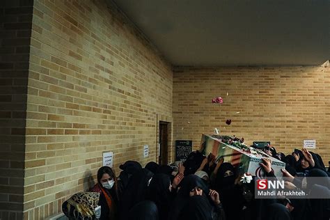 مراسم عزارداری حضرت فاطمه س و تشییع پیکر شهید گمنام در دانشگاه الزهرا س