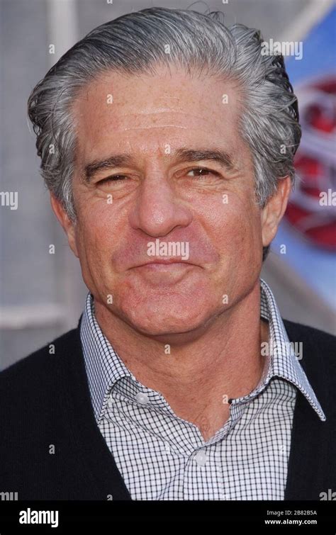 Michael Lembeck At The World Premiere Of The Santa Clause 3 The