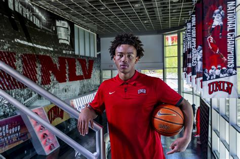 Dedan Thomas Jr Chose Unlv Basketball Over Transfer Portal Nil Money Unlv Basketball