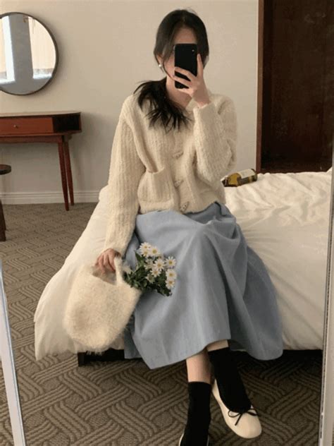 Merry On 메리온 실시간 인기 스타일 코듀로이 밴딩 스커트 온더룩