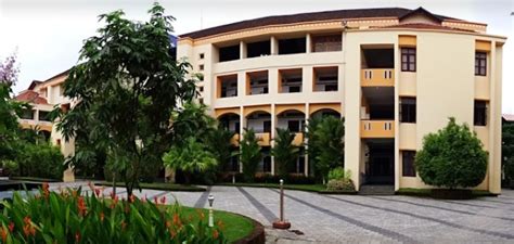 Devagiri C M I Public School Medical College Devagiri Kozhikode