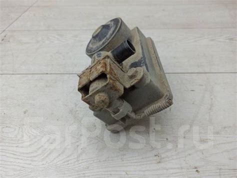 Клапан вентиляции бензобака Mitsubishi Galant 2004 MR464068 9 4G69 ...