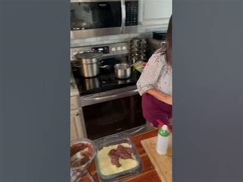 Chef Mary Burke Learn How To Apply The Chocolate Layer ️ Youtube