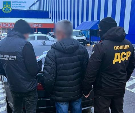 На Хмельниччині на хабарі у 6 тисяч доларів затримали ексдепутата райради Незалежний