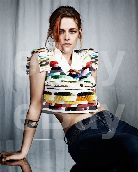 Kristen Stewart Midriff