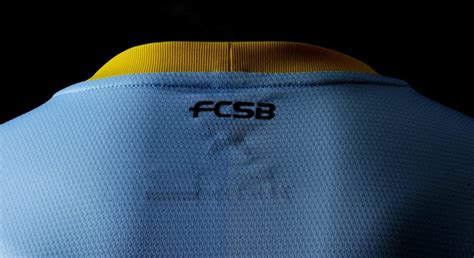 Camisa Reserva Do Steaua Bucaresti 2013 2014 Nike