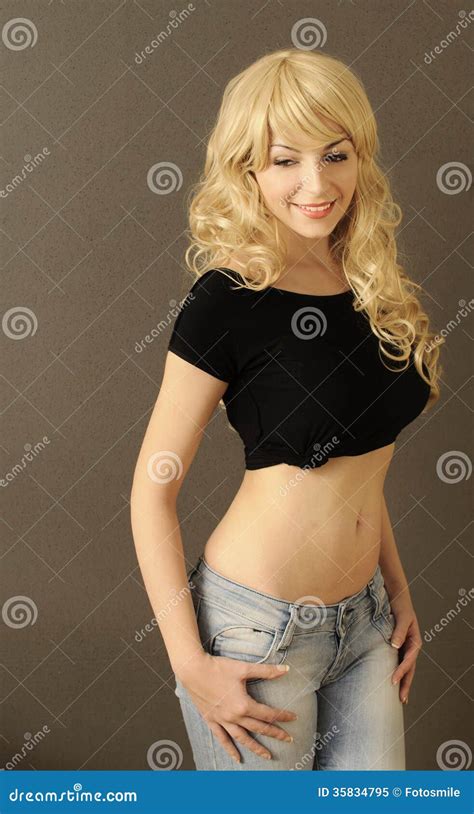 Pretty Girl With Flat Belly Stock Image Image Of Complexion Abdomen 35834795