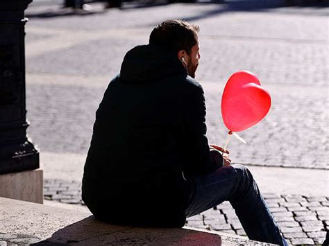 Five Ways To Handle A Break Up Like A Man The Economic Times