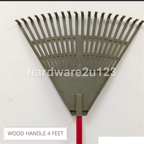 Pvc Gardening Rake With Wood Handle Cakar Pvc Hijau Grass Claw 扇耙 Lazada