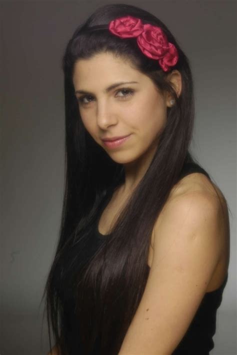 Tamara Garzón Biografía Mejores Películas Series Imágenes Y Noticias La Vanguardia