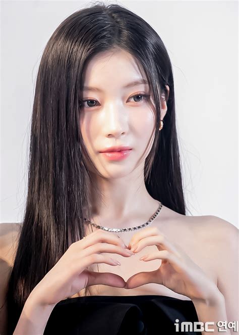 [포토] 베이비몬스터 아사 유니콘 미모