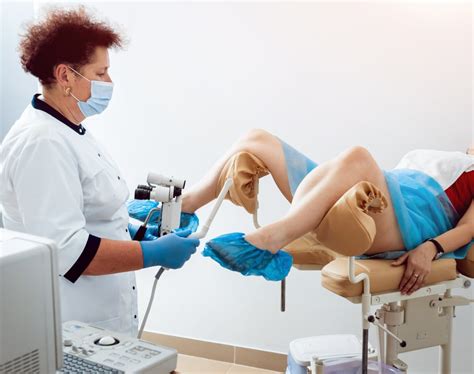 5 Perbedaan USG Transvaginal Dan USG Abdominal Hello Sehat