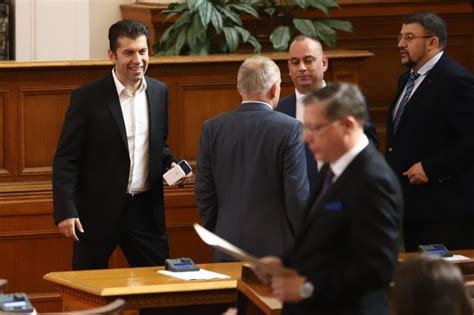 Реформата в КПКОНПИ мина първа цедка ПП искат НС да избира членовете на комисията Зарков е