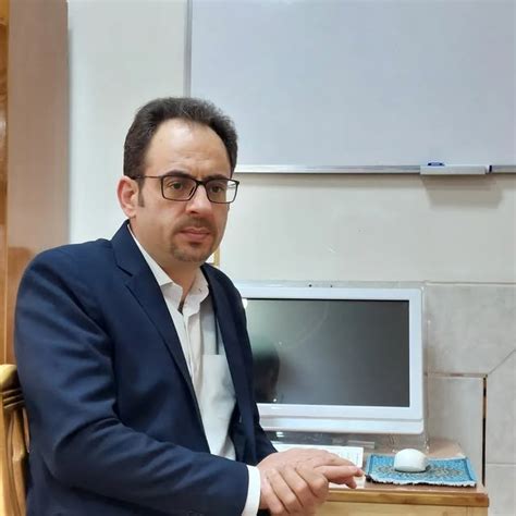 ‎یاسر صالحی‎ Yasersalehimd • Threads Say More