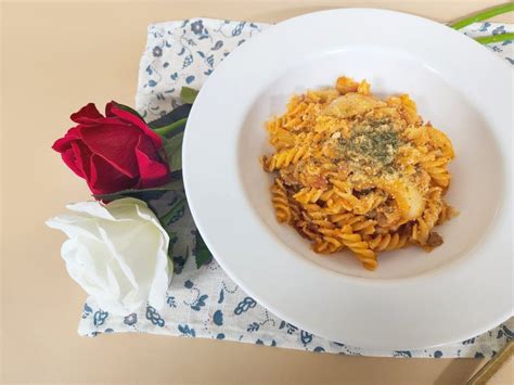 베이컨 푸실리 파스타 만들기 삶기 베이컨 토마토파스타 소스 요리 네이버 블로그