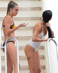 Selena Gomez Cara Delevingne Nude Kissing Outtake The Fappening Leaked Photos