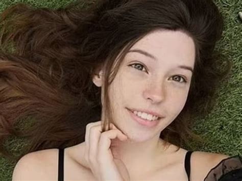 Belle Delphine Reveals Payday Battle With Her ‘gamer Girl Bathwater