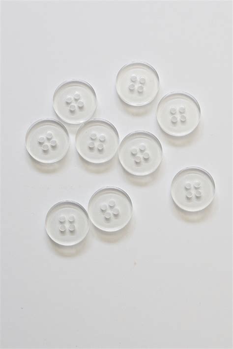 12 Clear Button Chalk And Notch