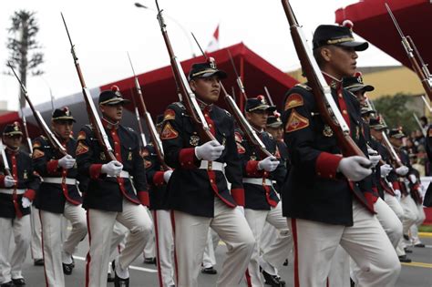 Parada Militar En Vivo Así Se Desarrolló El Tradicional Desfile Por
