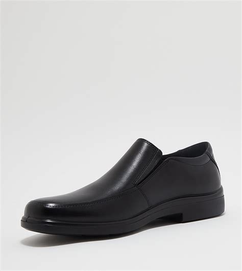 Buy Hush Puppies Plain Toe Slip On Formal Shoes In Black 6thstreet