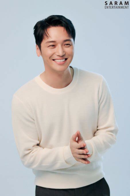 변요한 서포터즈 On Twitter 연예인 남자 배우