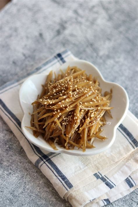 쫀득한 우엉조림 만드는 법 가정식반찬 추천 레시피 우엉조림 만들기 우엉요리 네이버 블로그