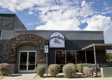 Penelope Pizzas Award Winning Pies On Tucsons East Side