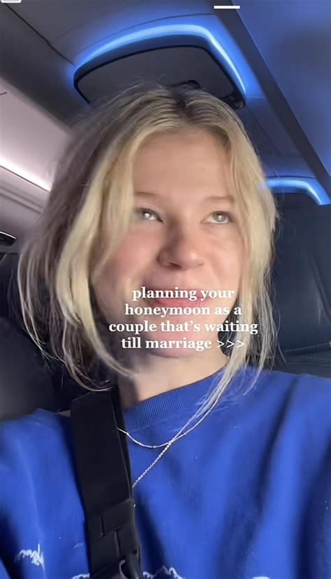 Alexee Claiming Shes A Virgin R Alexeetrevizo