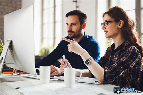 5 Best Website Layouts For Smooth User Experience To Try In 2025