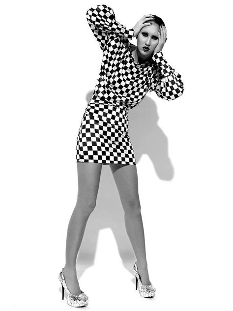 Model Shei P Photographer Kenn Perry Sandbox405 Sheiphan Follow