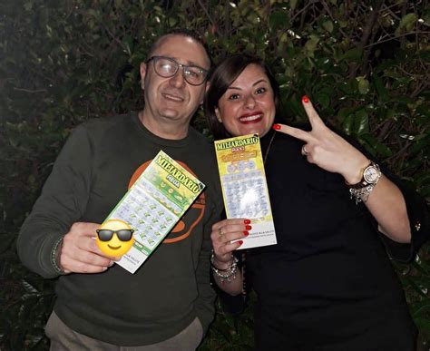 Angela Putortì Da Reggio Calabria Ad Affari Tuoi E Intanto