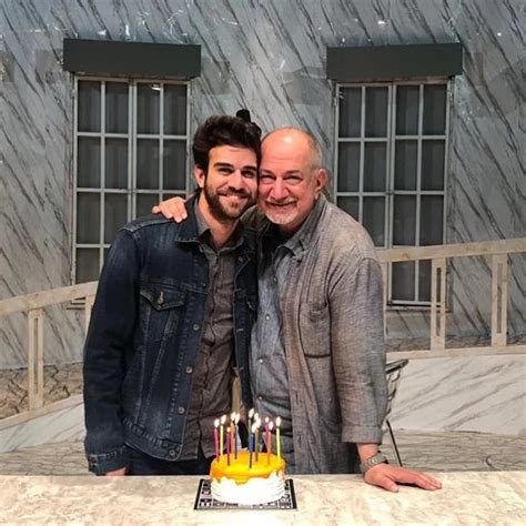 بیوگرافی خسرو پسیانی پسر آتیلا پسیانی، زندگی شخصی و هنری