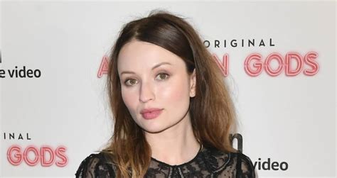 Emily Browning Height Weight Measurements Age Biography