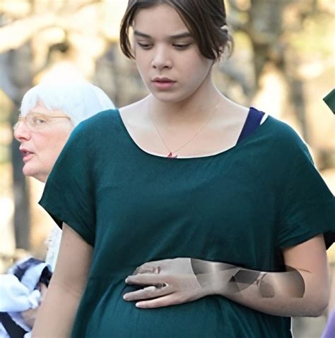 Is Hailee Steinfeld Pregnant With Babefriend Josh Allen Baby