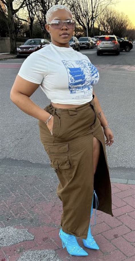Pin By Jahoreya Bell On Plus Size Girl Outfits Cute Ripped Jeans