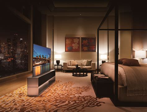 lg announced the launch of the world s first rollable tv